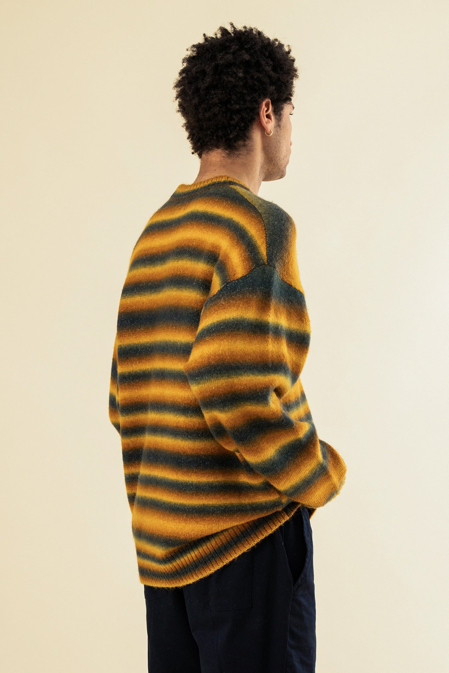 HEATON GRADIENT KNIT SWEATER – bound