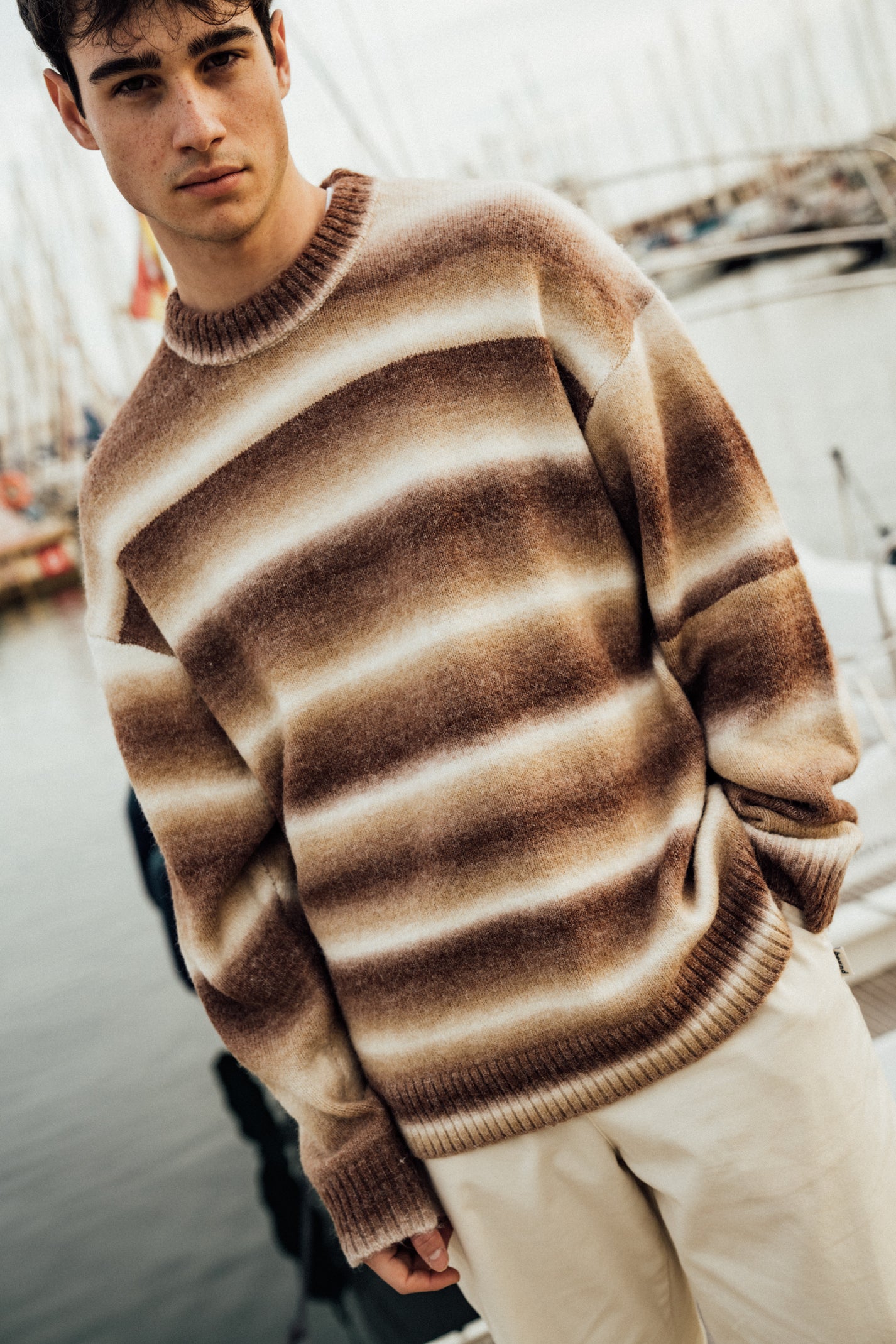 TOFFEE GRADIENT KNIT SWEATER – bound